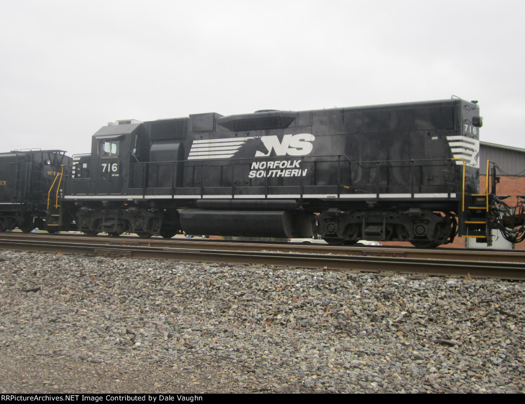NS 716